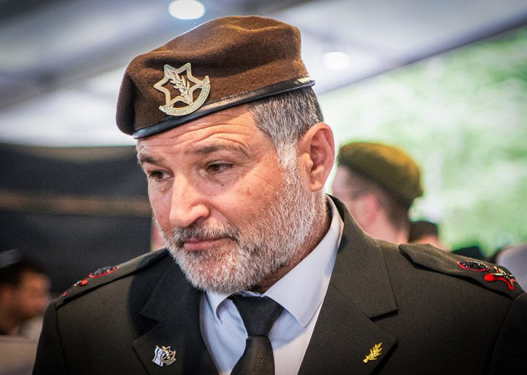 Getouwtrek om de gijzelaars – NIW